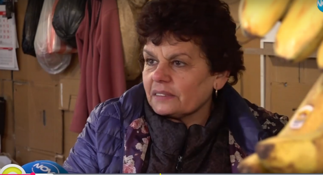 Petel.bg - новини - Търговец на зеленчуци: Доматите бяха 60 ст.,а кривите краставици левче за ...